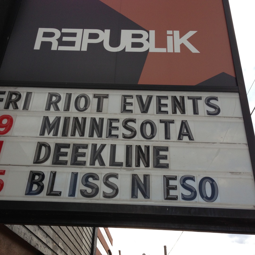 Stream Deekline Calgary @ Republik by Deekline | Listen online for free ...