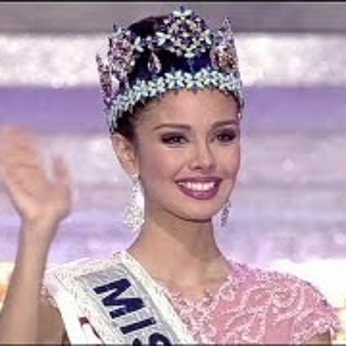 Stream Miss Philippines crowned Miss World in Indonesia. Beginner level ...