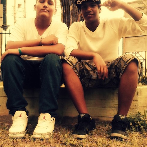 Stream Letras Inversas - Dimension Lirical Crew by Dimension Lirical Crew | Listen online for ...