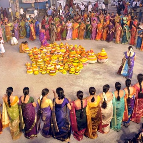 Stream Bathukamma Bathukamma Uyyalo Bathukamma Song By Bathukamma