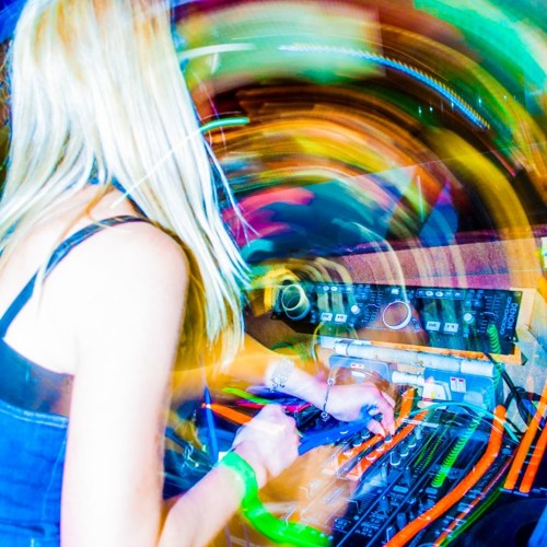 Stream The Bassline/RTE Pulse with Zoe featuring The Filterheadz by I ...