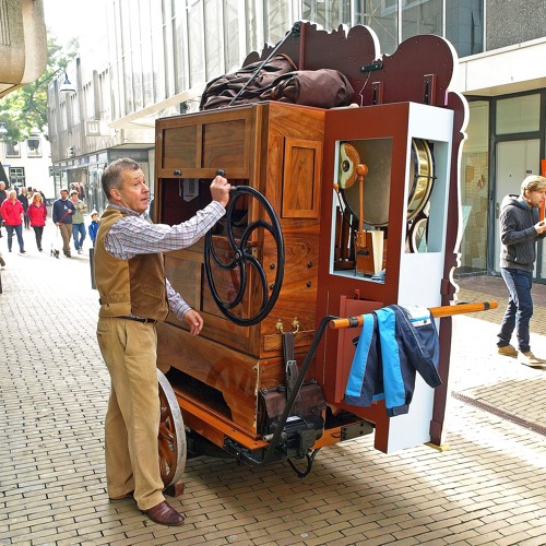 Stream "Het Stijvebeeldje" by Keith Pritchett | Listen online for free ...