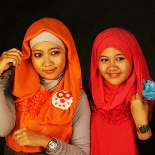 Stream Usia 17-ariel Feat Nuri Shaden by FinaFitriah | Listen online ...