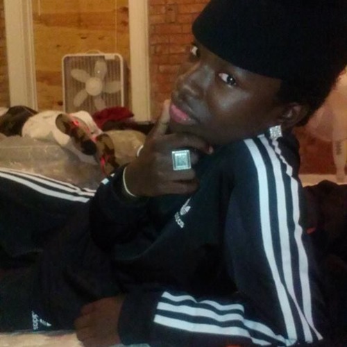 Stream smileyfrmlinn | Listen to smiley shit playlist online for free ...