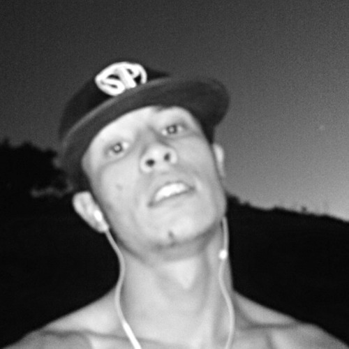 Stream Diss Sample by Henry Raul Curiel | Listen online for free on ...