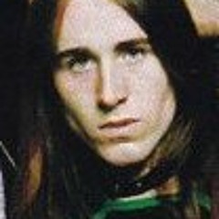 Benjamin Pine's Instagram, Twitter & Facebook on IDCrawl