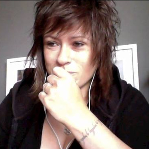 Stream Eloquent Definity, Ella Chambers by AirbnbFermata | Listen ...