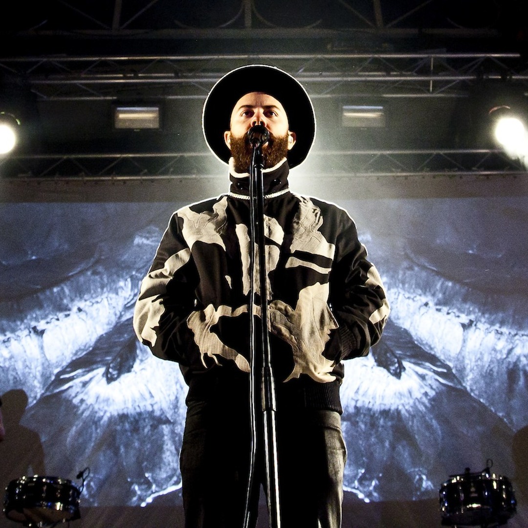 Stream Woodkid - Volcano (Live at Zenith de Paris on 11.5.2013) by ...