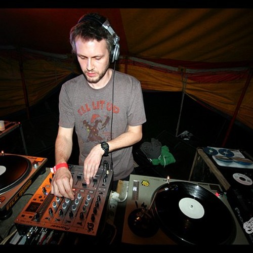 Stream 2013/12/01 Breakbeat Conference + Chris Carter Special by ...