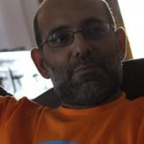 Stream على شعث يقرأ من شعر طاغور by Mustafa Sakr | Listen online for ...