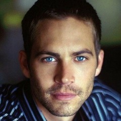 Lisa Snook's Instagram, Twitter & Facebook on IDCrawl