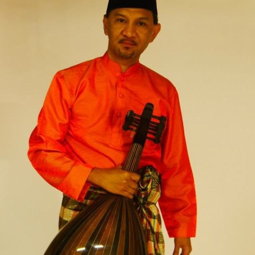 Stream Zubir Abdullah - Zapin Telok Blangah (Live In Esplanade ...