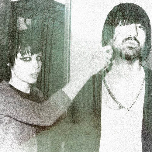 Stream Crystal Castles - Untrust Us (INFORMΛT Remix) by informat ...