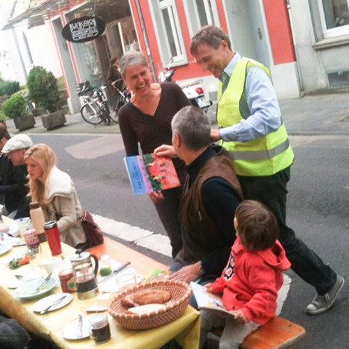 Stream Jürgen Schaden-Wargalla und Frieder Krups bei KölnCampus im Van ...