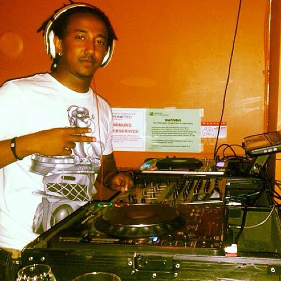 Listen to playlists featuring Ethiopian Gurage Music Mix by DJ Yoni 206 ...