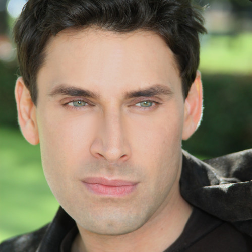 Stream Blue Christmas cover by HUGO BRAHAM by Hugo Braham | Listen ...