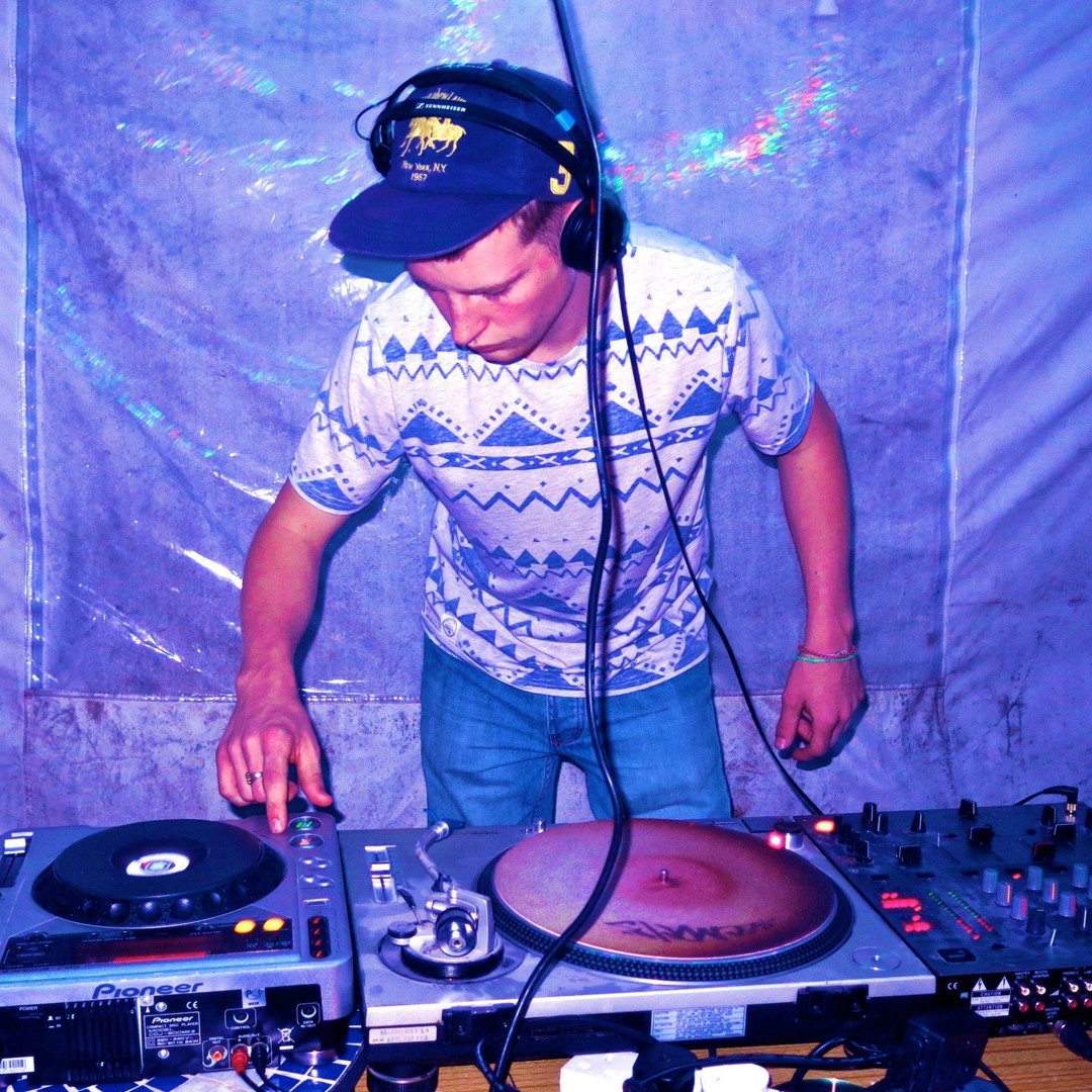 Stream BOXING DAY HOUSE MIX by DJREALER | Listen online for free on ...