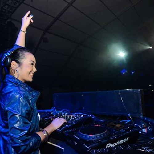 Stream Sue 'Su Hee' Lee | Listen to Sue playlist online for free on ...