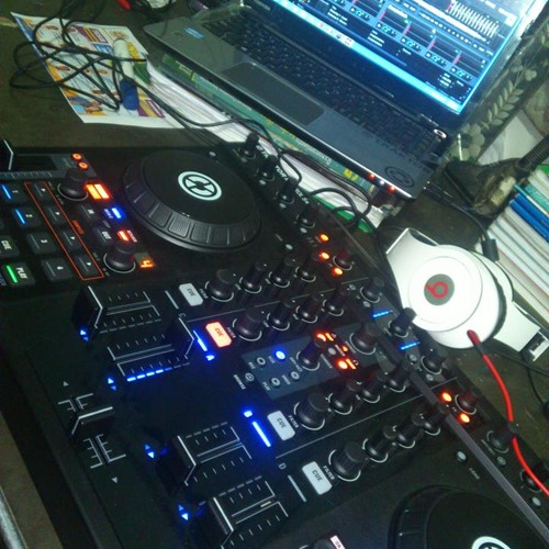 Stream DJ REY - FULL PARTY by DJ REY (PERU) | Listen online for free on ...