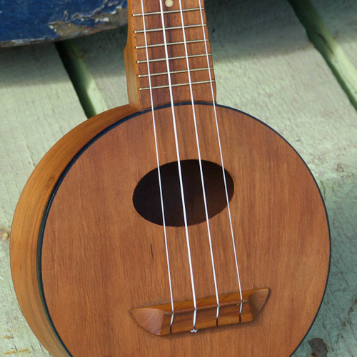 Stream 1925 Lyon & Healy nyssa-wood "Camp Uke" ukulele (demo) by Jake ...
