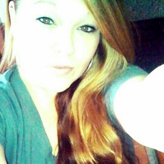 Ariel Hull's Instagram, Twitter & Facebook on IDCrawl