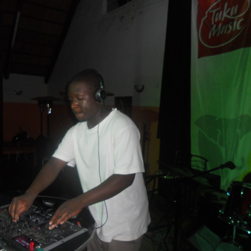 Stream Dj macdee housy house by DJ MAC DEE | Listen online for free on SoundCloud