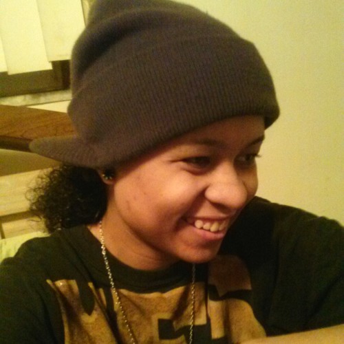 Stream Lloyd- Smile(Cover) by NiqueGotTalent | Listen online for free ...