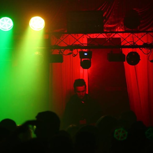 Stream HOUSSEM CHAMBAH - LIVE @ THE RED CARPET [15/03/2014] part 1 by ...