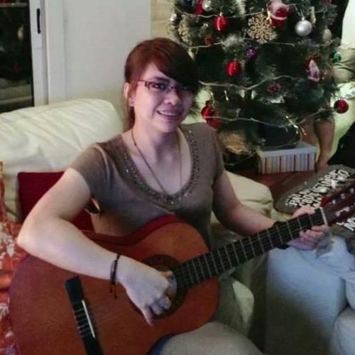 Stream Hiling (Paramita) by Bratzbren with Hash Brownies Acoustic Band ...