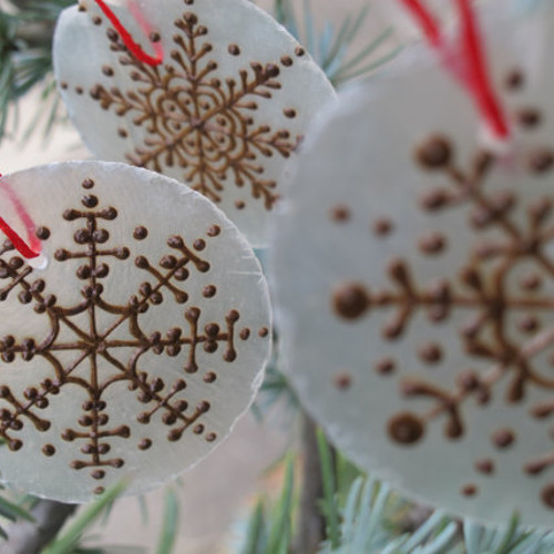 Stream Henna Snowflake by AlanaW | Listen online for free on SoundCloud