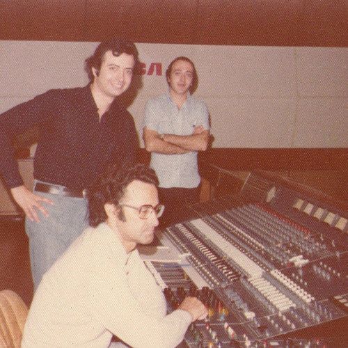 Stream Islas Diferentes(De Horacio Hutmacher) by Karina & Grupo Antares ...