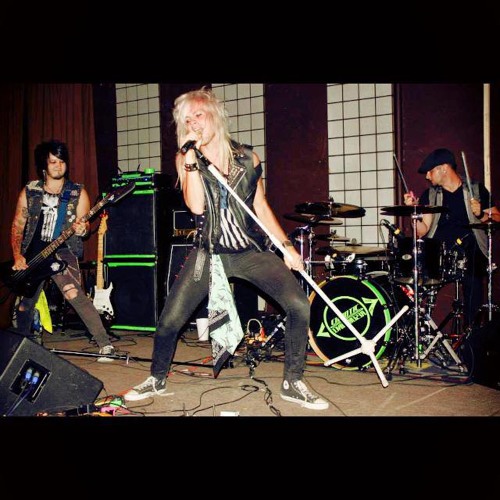 Stream Sara Schlote | Listen to Chaotic Resemblance playlist online for ...