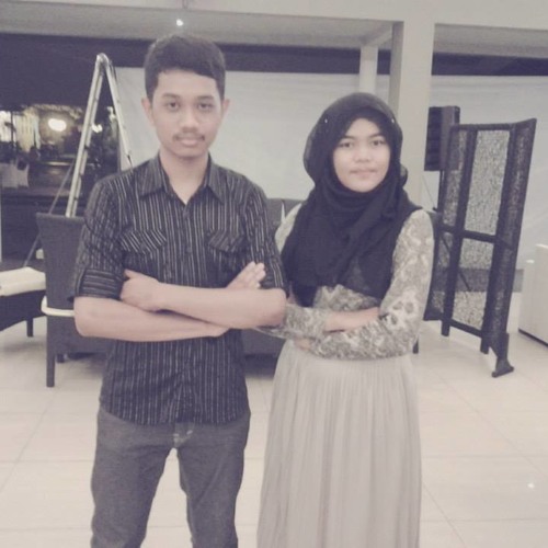 Stream Agrania Priska Zahra | Listen to by my side playlist online for free on SoundCloud