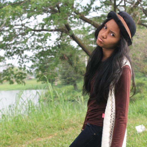 Stream taylor swift - Im in love by dinda rizki sakinah kasim | Listen ...