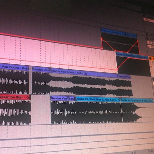 Stream Will.I.Am, Britney Spears - Scream and Shout vs The Opposites ...