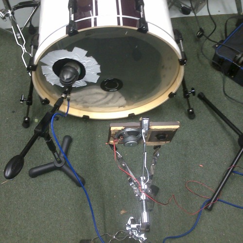 Stream kick drum mic (home made sub mic) by Rude Rat Republic Studios ...