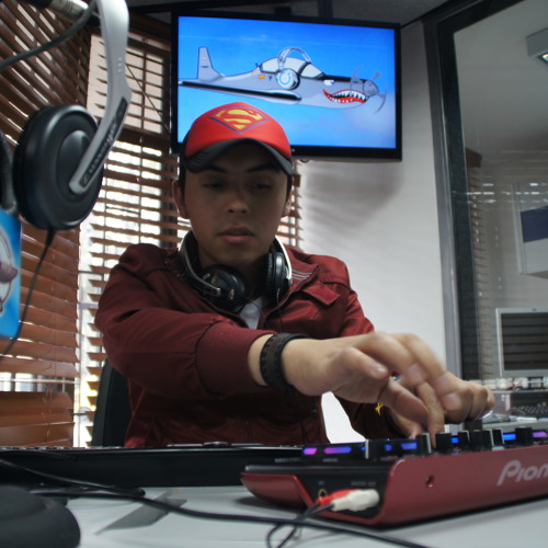 Stream INTRO MANUEL OSORIO FUERZA AEREA COLOMBIANA Edit Jonathan ...