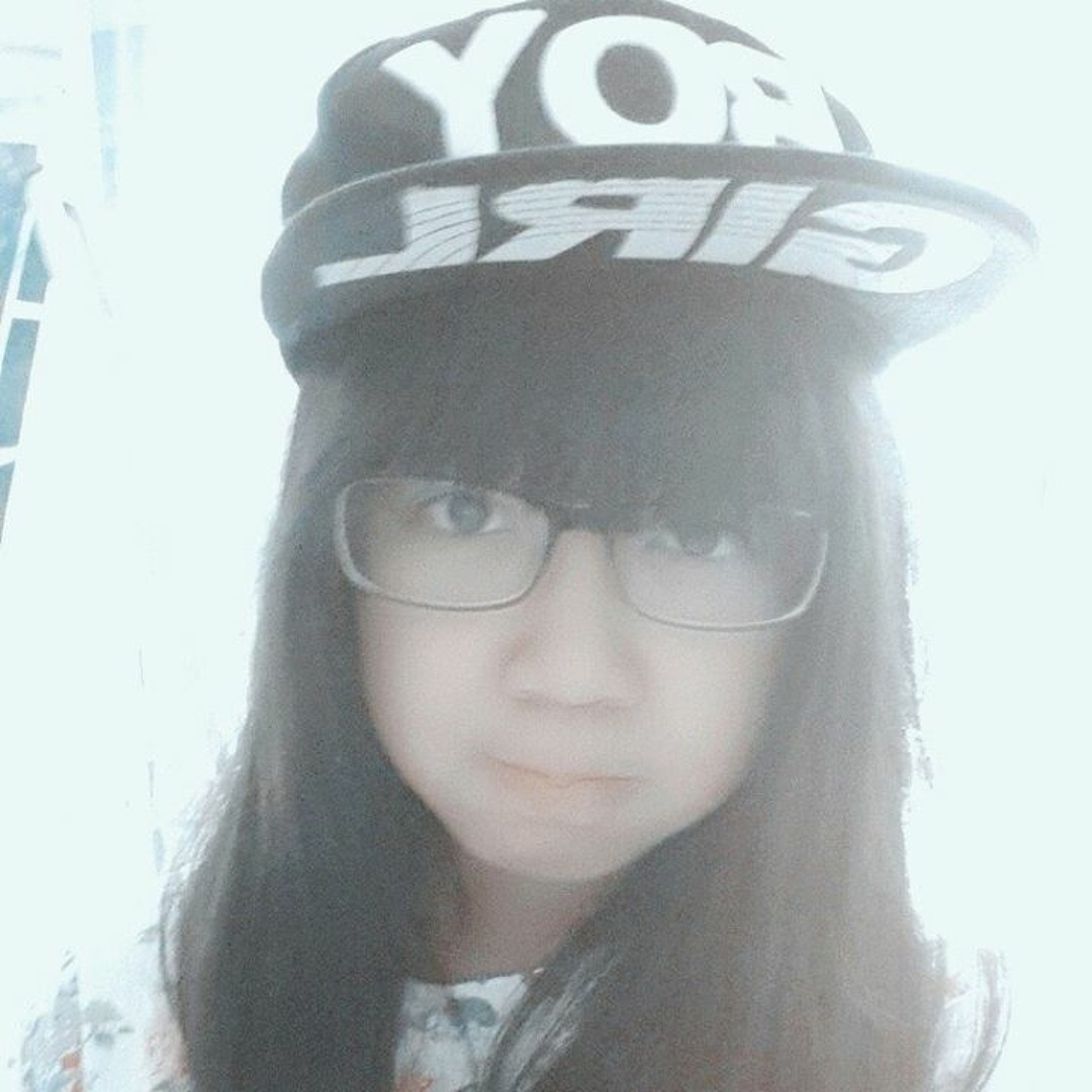 Stream Royals - Lorde ( cover umiko wong ) by Huiki Char | Listen ...