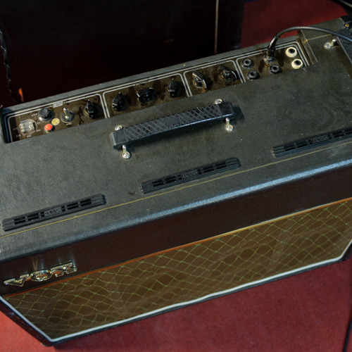 Stream 1964 VOX AC30 30W, clean sample by jakkeko | Listen online for ...