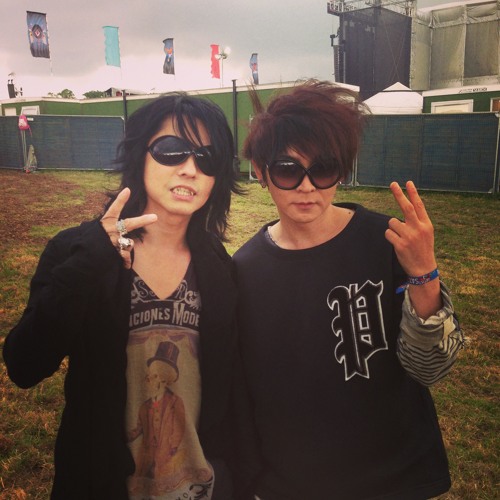 Stream Vamps Jpn talk on playing Download Festival by Derek Crookes ...