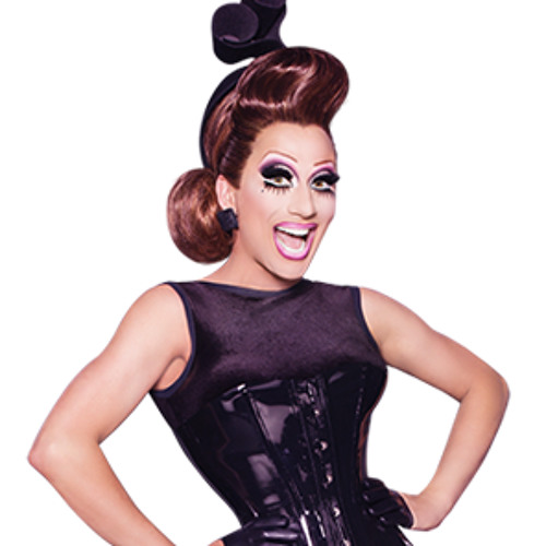 Stream Bianca Del Rio on Sherri Shepard: "She looks like a walnut with ...