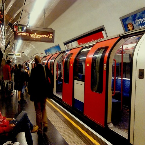 Stream 1_Eletromagnetism in the London Underground_Central Line by V ...