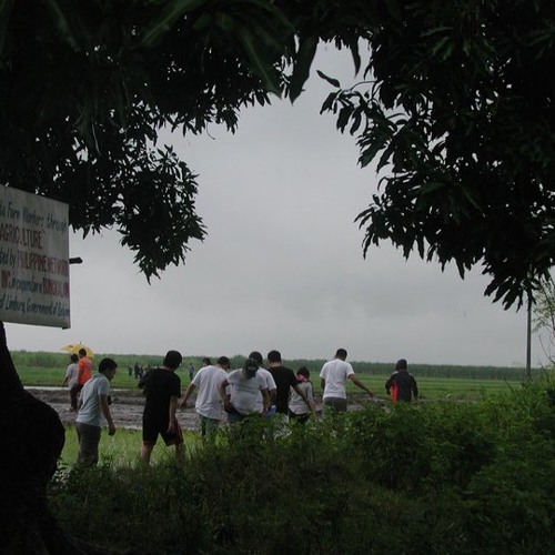 Stream Mga Tula Alay sa Hacienda Luisita ni Gelacio Guillermo by Pi ...