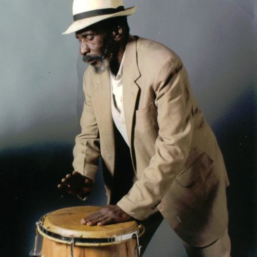 Stream RodrigoBragaMusica | Listen to Mestre Darcy do Jongo (2000 ...