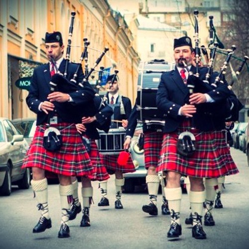 Stream Moscow & District Pipe Band - "Mason's Apron" by ...