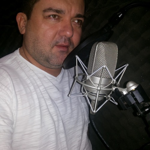 Stream CHAMADA DIA DOS PAIS by Frank Barone 1 | Listen online for free ...