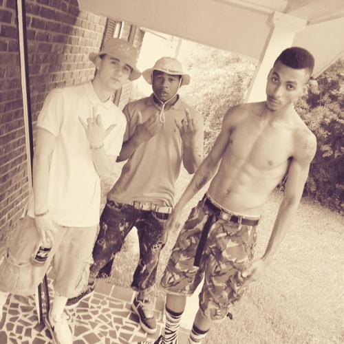 Stream " Streets Who Do U Love " Madd Maxx by Eddie BoSS | Listen ...