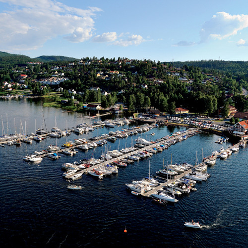 Stream Fredrik Auke Lundstuen | Listen to fredrik lundstuen playlist ...