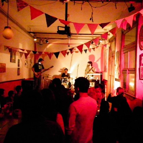 Stream ANIMALES - chuck mool by ManoOel FoOentes | Listen online for ...