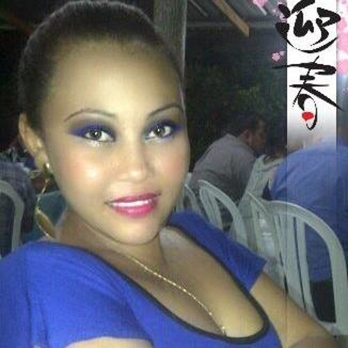 Stream Que detalle- Beatriz Valiente by Jerwin Rivera | Listen online for free on SoundCloud